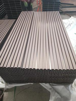 China Hout-plastic composiet decoratieve wandpanelen met hoogwaardige 3D WPC-bekleding Te koop
