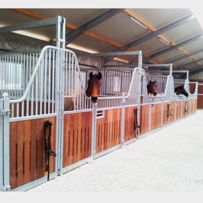 Cina Outlet Stalle di cavalli Corsa su misura Circuito Equestre Club Recinzione Pannelli di costruzione in vendita