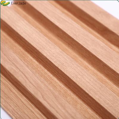 Cina Interno pannello di parete in Wpc con rivestimento esterno a colori personalizzati in vendita