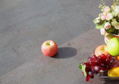 Cina Pavimento galleggiante di suono di lusso ad alta densità di suolo di sughero per l'asilo di scuola di danza del Regno Unito in vendita