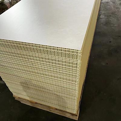 Cina Pannello murario in legno composito tecnico rivestimento murario interno per rivestimento di pianta in vendita