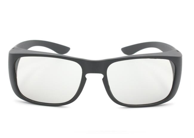 3D glasses with big frame