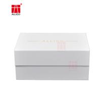 China Large White Collapsible Box With Magnetic Closure Rectangle Present Box for sale