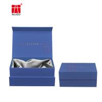 China Blue Gift Boxes With Magnetic Lids Foldable Present Packaging Boxes for sale