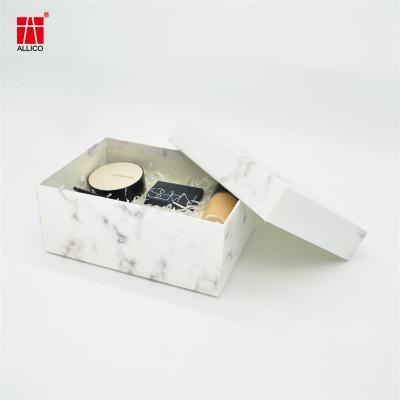 China Projete a caixa de empacotamento feita da gaveta rígida luxuosa da roupa do presente do papel do cartão à venda