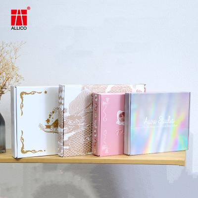 Cina Scatole di spedizione ondulate di progettazione alla moda per l'imballaggio di spedizione in vendita