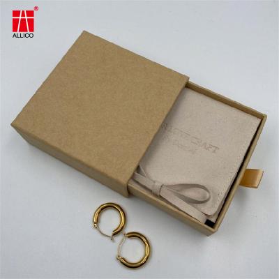 China Kundenspezifische Logo Black Magnetic Closure Rigid-Pappgeschenkbox mit Eva Foam Insert zu verkaufen