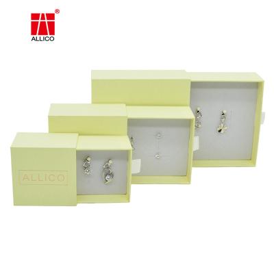 Cina 800-1800gsm giallo Ring Packaging Box, iso contenitore di regalo di 50cm x di 50cm in vendita