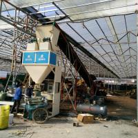 China Low MOQ wood sawdust packing machine for sale