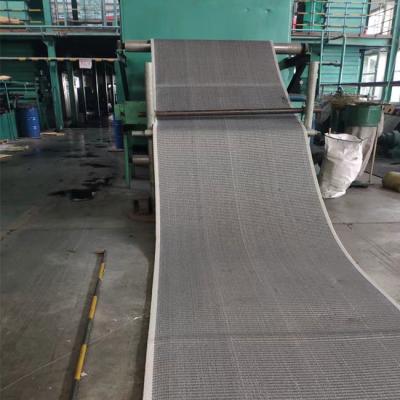 Cina 2 tonnellate di crawler dumper camion soluzione perfetta per la movimentazione di materiali pesanti in vendita