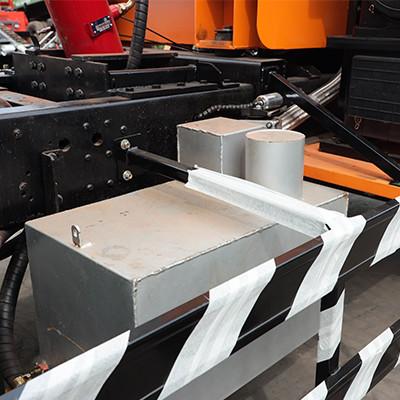 Cina Carico di 25 tonnellate Camion articolato sotterraneo Motore da 243 kW in vendita