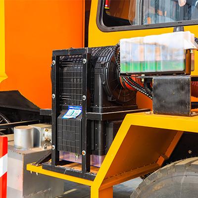 Cina Carico di 25 tonnellate Camion articolato sotterraneo Motore da 243 kW in vendita