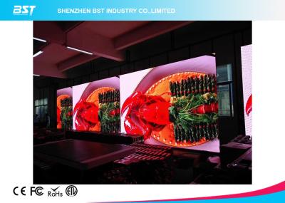 China Seamless Splici Indoor LED Video Walls , Large LED Display Panels P3mm 90 Degree Angle for sale