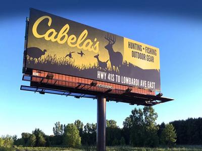 China Outdoor LED Display 5000nits P3.9-P10.4 IP65 Front Service 3840Hz for sale