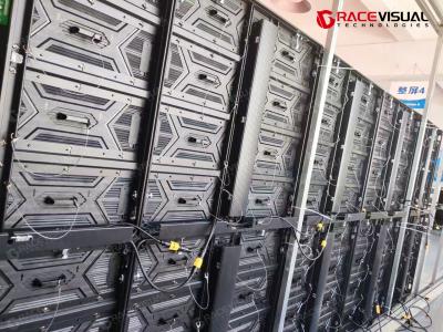 China OE Series P3.9 Professional Outdoor LED Display System - Front-Service Design with IP65 Protection, 4000:1 High Contrast Ratio & Easy Installation for Seamless Splicing Applications for sale