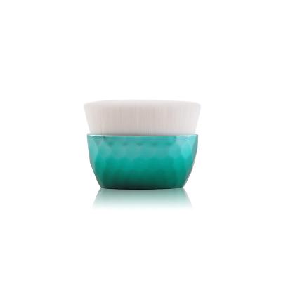 Китай Щетки учреждения макияжа OEM индивидуальные с зеленой пластиковой трубкой продается