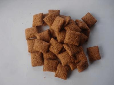 China Indian sandwich Rice Cracker and Puffed Snack Production Line for sale