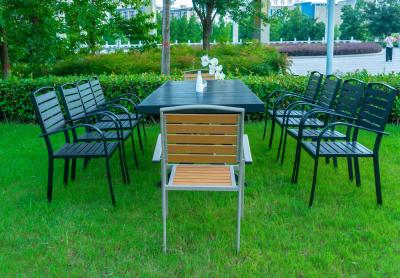 Cina 11 pezzi neri in legno di plastica mobili da giardino moderni per esterni Tavolo set da 8-10 posti Sedie da pranzo estensibili per patio in vendita