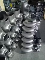 China Polished Socket Weld Threaded Carbon Steel Pipe Fitting 1-1/4 Inch for sale