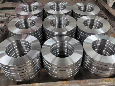 Cina Class150 WN ha forgiato le flange d'acciaio del tubo del collo della saldatura del Gost della flangia Dn150 Pn16 in vendita