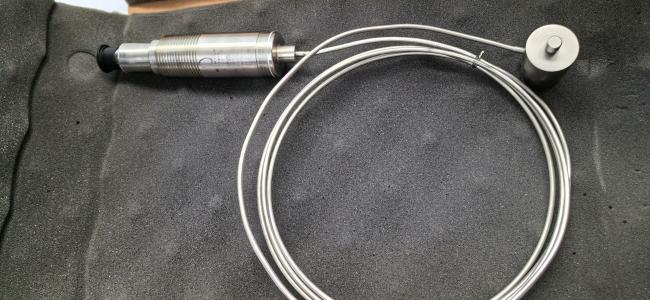 Bently Nevada 330750/330752 High Temperature Velomitor System installation example