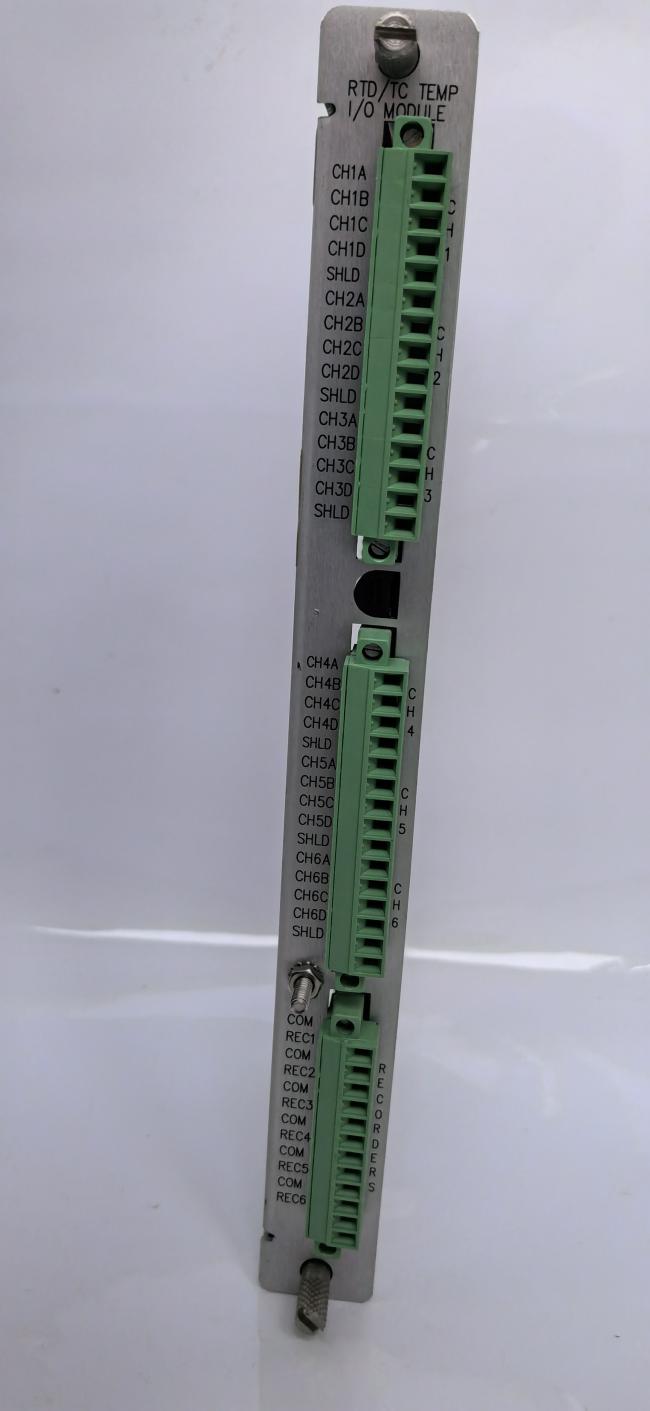 Close-up view of 3500/61 Temperature Module connections