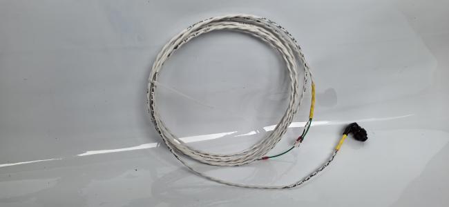 Close-up view of BENTLY NEVADA Cable Assembly Velomitor Right Angle 17FT 89477-17 connectors