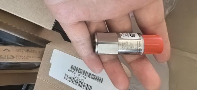Bently Nevada 200155 Accelerometer side view