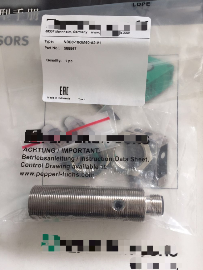 NBB8-18GM60-A2-V1 Inductive Sensor front view