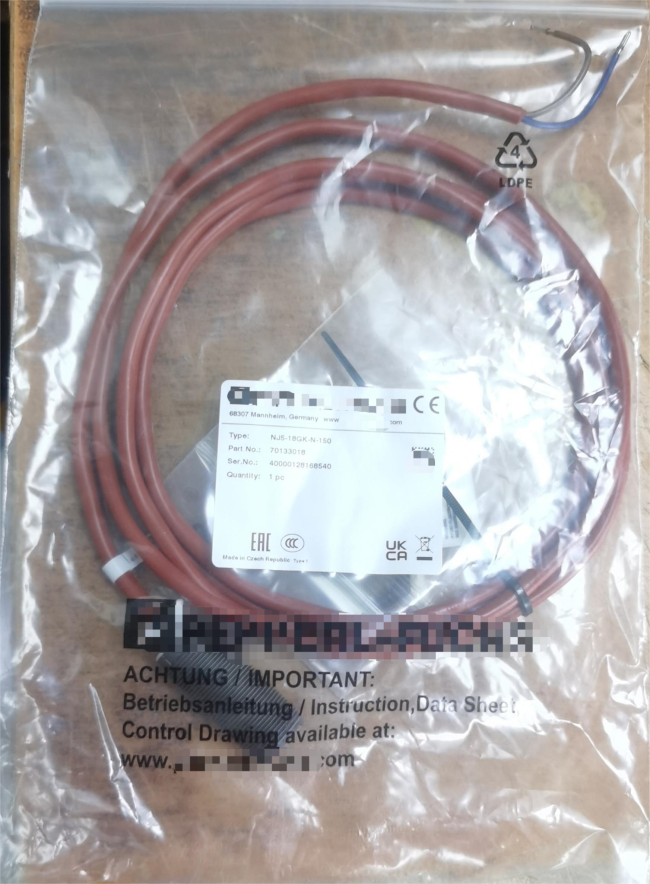 Inductive Proximity Sensor NJ5-18GK-N-150 front view