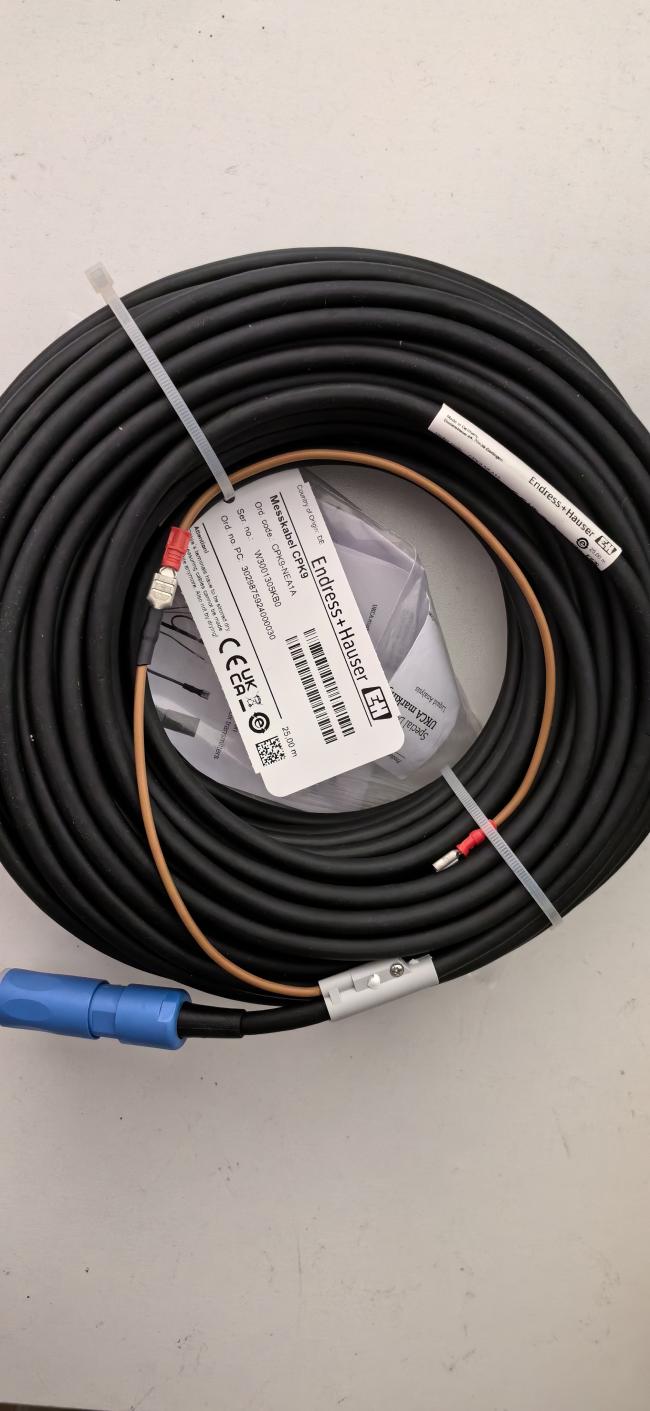 Endress+Hauser CPK9-NEA1A measuring cable close-up view