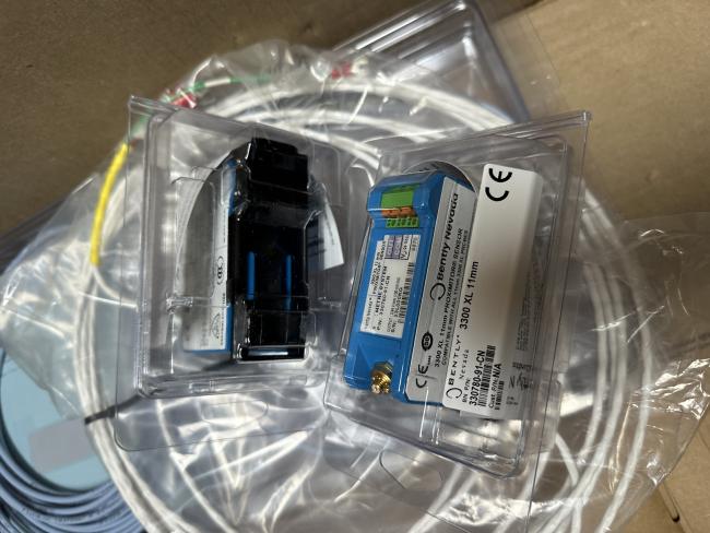 3300 XL 11 mm Proximitor Sensor installation example