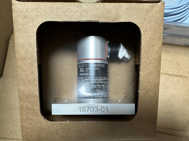 Bently Nevada Seismoprobe Velocity Transducer