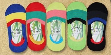 China Mens Bamboo Crew Socks for sale