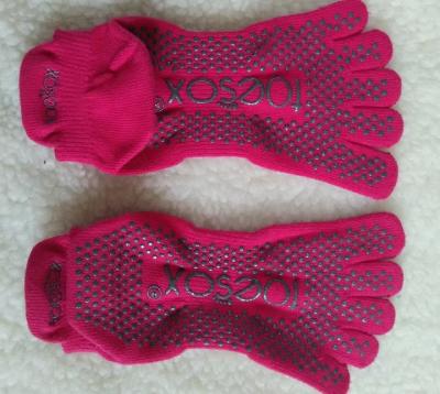 China Cotton Yoga Socks for sale
