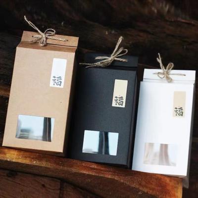 Cina Scatola ondulata e flauto di carta nera di Kraft con l'imballaggio trasparente del regalo della frutta della finestra della maniglia in vendita