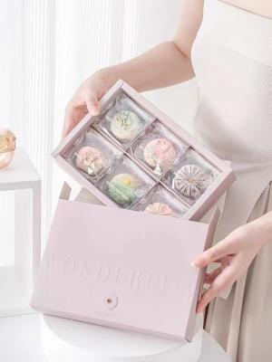 Cina Art Paper Foldable Gift Boxes porpora con i divisori Matt Lamination del nastro in vendita