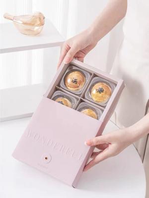 Cina Art Paper Foldable Gift Boxes porpora con i divisori Matt Lamination del nastro in vendita