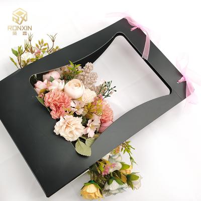 Cina Scatole d'imballaggio del mazzo pieghevole nero, scatola di cartone del mazzo elegante in vendita