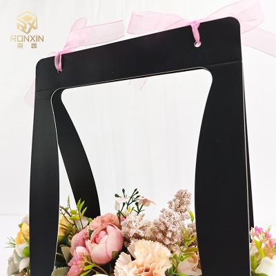 Cina Scatole d'imballaggio del mazzo pieghevole nero, scatola di cartone del mazzo elegante in vendita