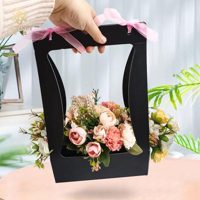 Cina Scatole d'imballaggio del mazzo pieghevole nero, scatola di cartone del mazzo elegante in vendita