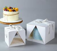 China Customized Foldable White Cake Boxes With Window Simply Design for sale