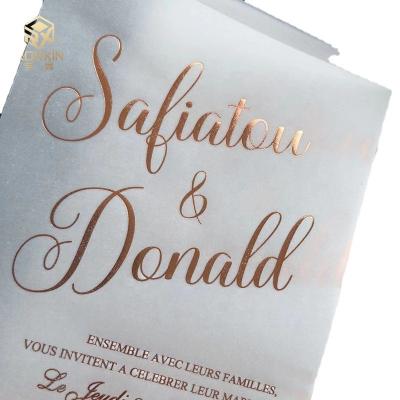 Cina Inviti eleganti operati di Rose Gold Foil Vellum Wedding decorativi in vendita