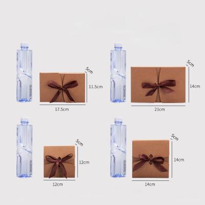 Cina Contenitore di regalo riciclabile del FSC Brown Kraft con la finestra per l'imballaggio dell'abbigliamento in vendita