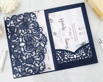 Cina Carte rosa di Art Paper Laser Cut Wedding con il nastro per la festa nuziale in vendita