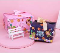 China Sweet Candy Gift Foldable Gift Boxes With Ribbon Recyclable for sale