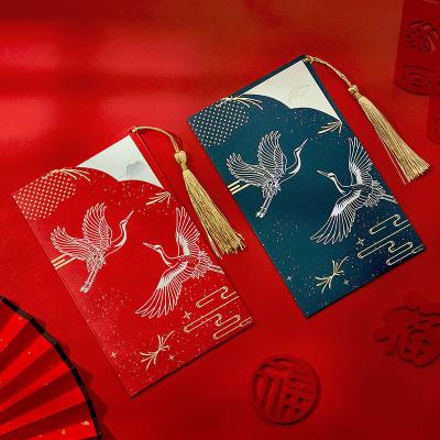 Cina Carte rosse di Art Paper Laser Cut Wedding con il logo di stampa del nastro in vendita