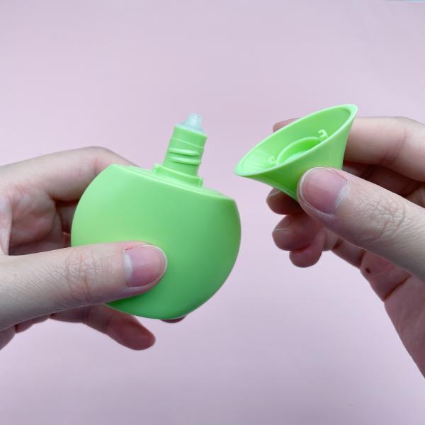 Quality Screw Cap Mini PP Sunscreen Bottle Customized Color Made from PE Plastic Type for sale