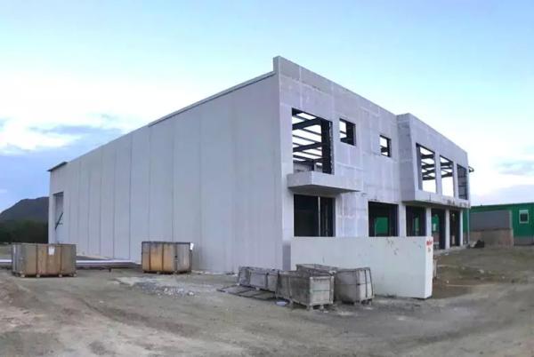 Quality Sturdy Pre Manufactured Steel Structure Villa Weather Proof 3 Year Warranty for sale
