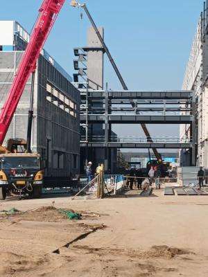 Cina Struttura in acciaio laminato a caldo con accessori per la fossa perfetta aggiunta al progetto di costruzione in vendita